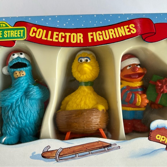 Sesame Street | Holiday | Sesame Street Christmas Collector Figurines ...